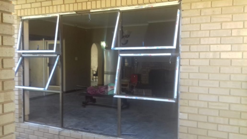 Full Installation – FALCON ALUMINIUM AND GLASS
